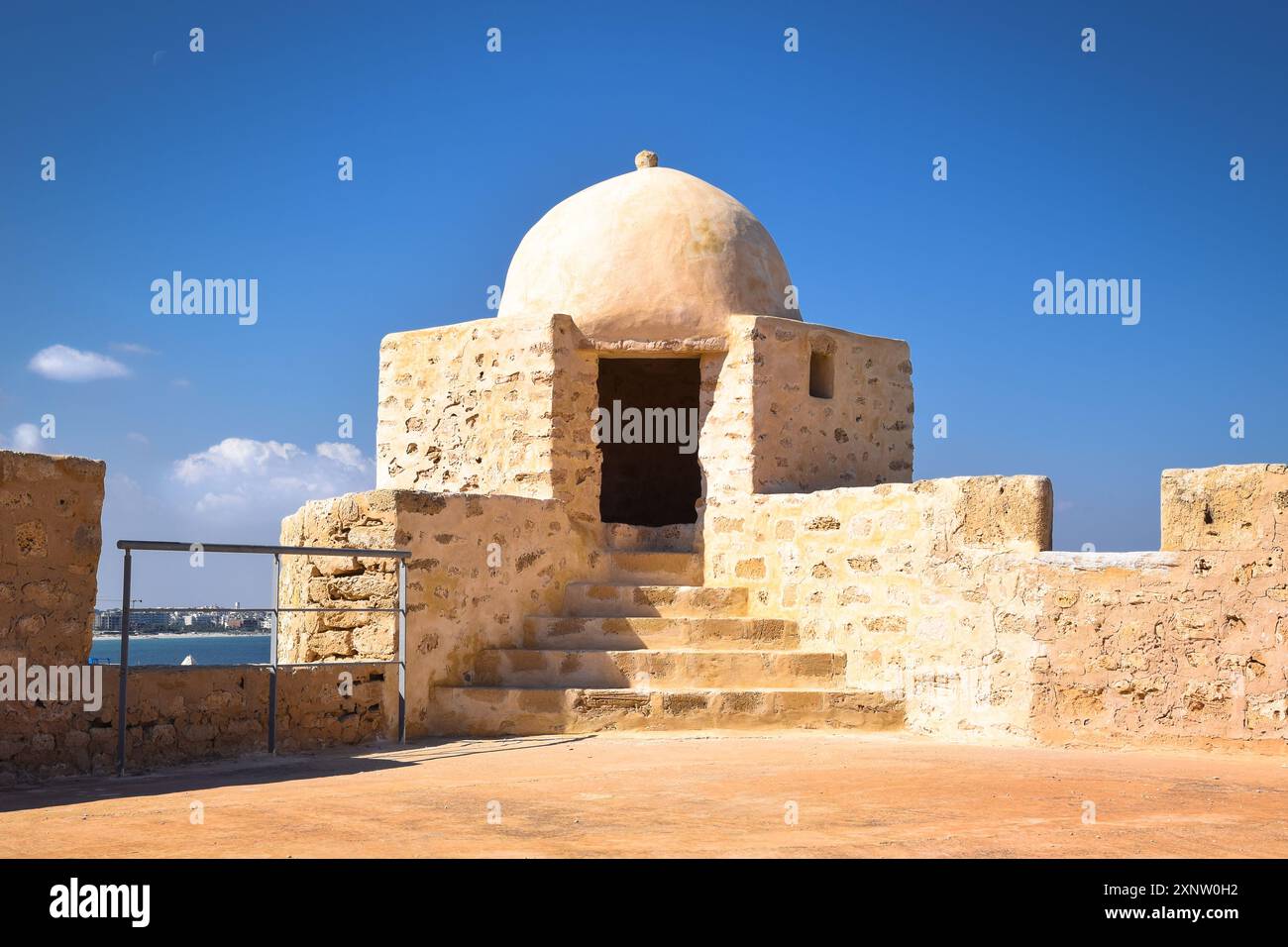 Mahdia fort hi-res stock photography and images - Alamy