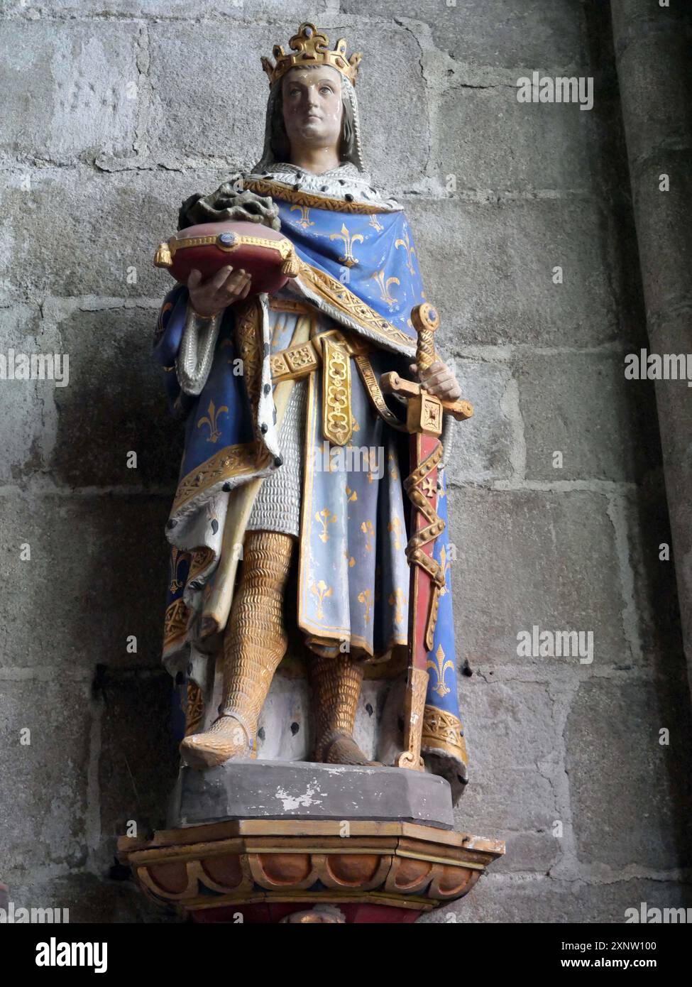 Brittany. Statue of John V of Brittany in the Saint-Tugdual cathedral ...