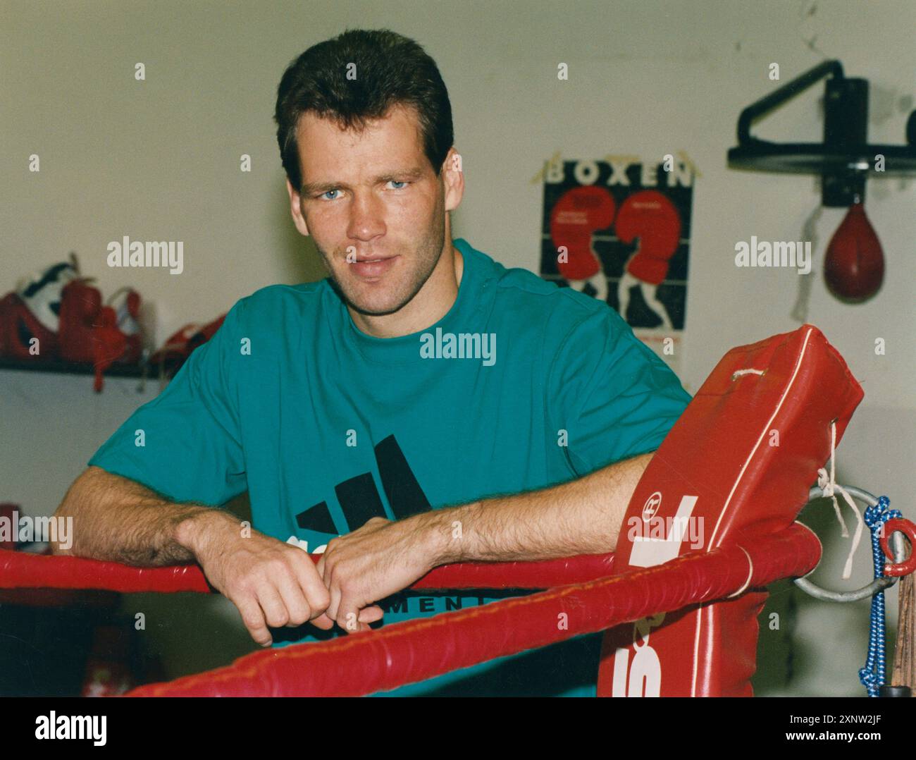 Henry Maske in the boxing gym. [automated translation] Stock Photo - Alamy