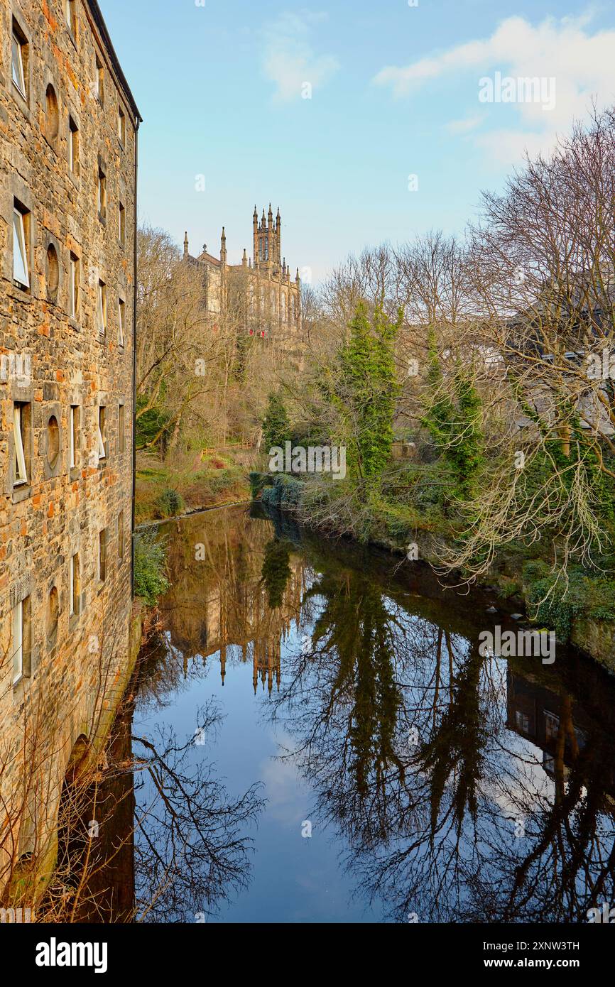 River Leith flowing through Dean Village, Edinburgh Stock Photo - Alamy