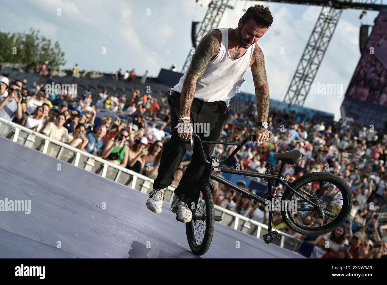 Paris, France. 01st Aug, 2024. Bicycle rider Alexandre Jumelin performs ...