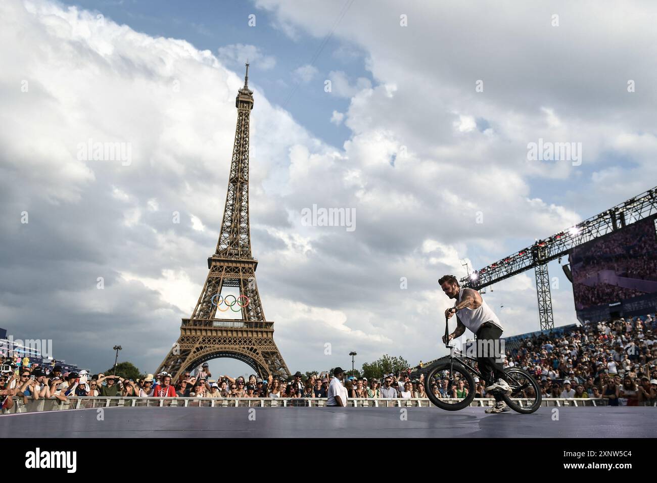 Paris, France. 01st Aug, 2024. Bicycle rider Alexandre Jumelin performs ...