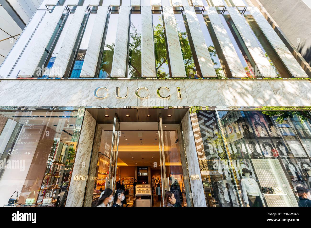 Distinctive gucci logo hi-res stock photography and images - Alamy