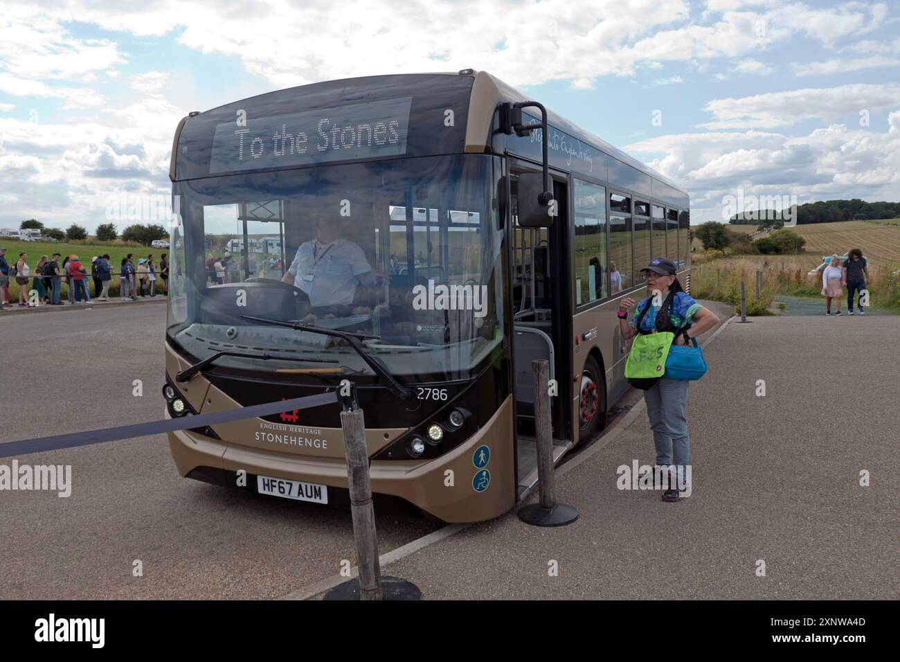 Stonehenge visitor's centre hi-res stock photography and images - Alamy