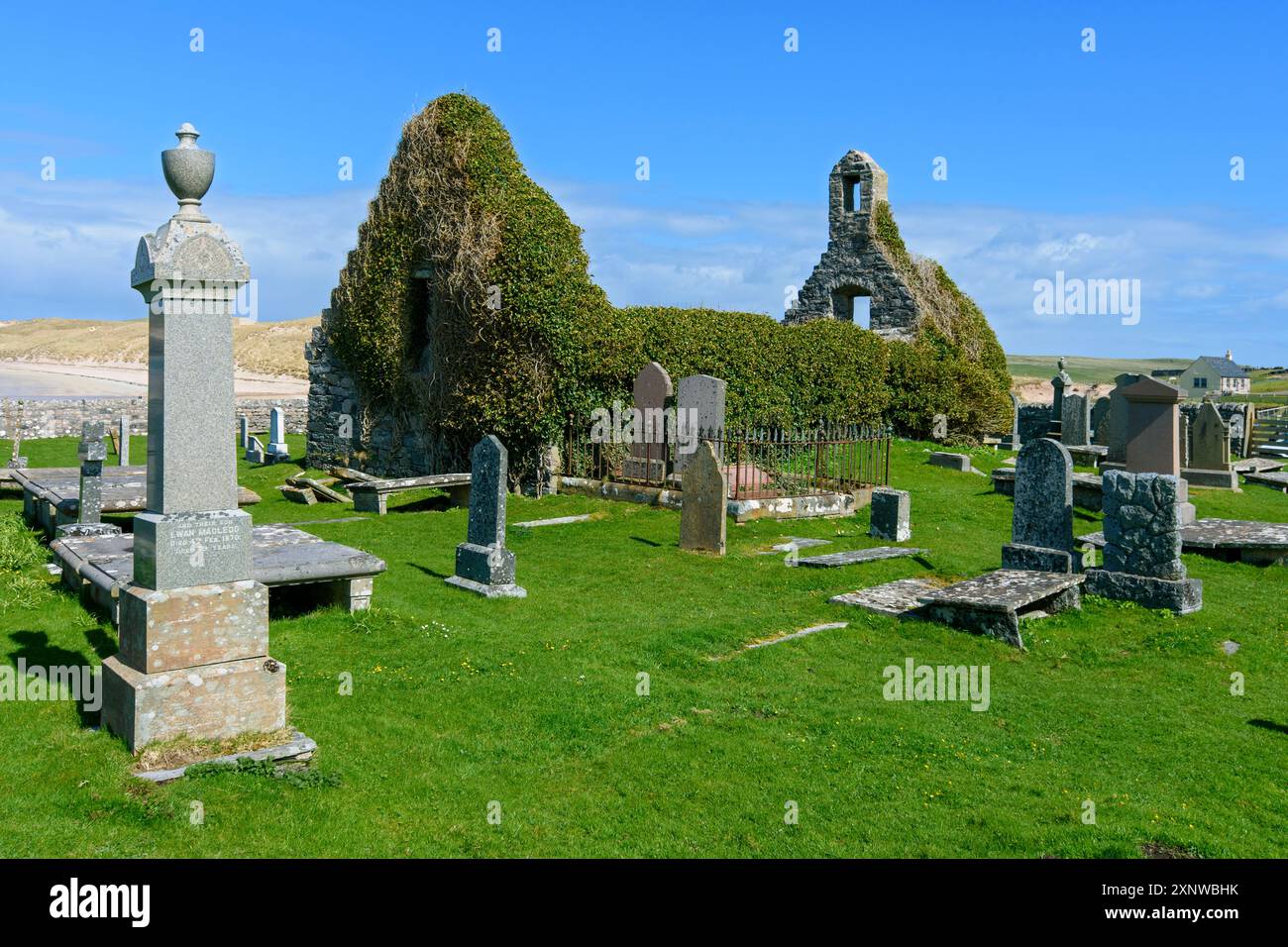 The old church (dated 1619) and graveyard at Balnakeil near Durness ...
