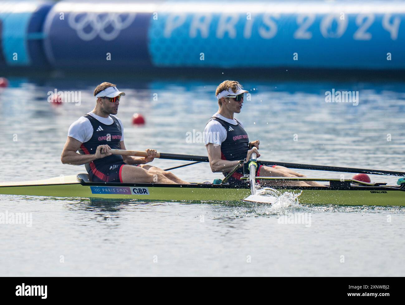 Oliver wynne griffith paris 2024 hi-res stock photography and images ...