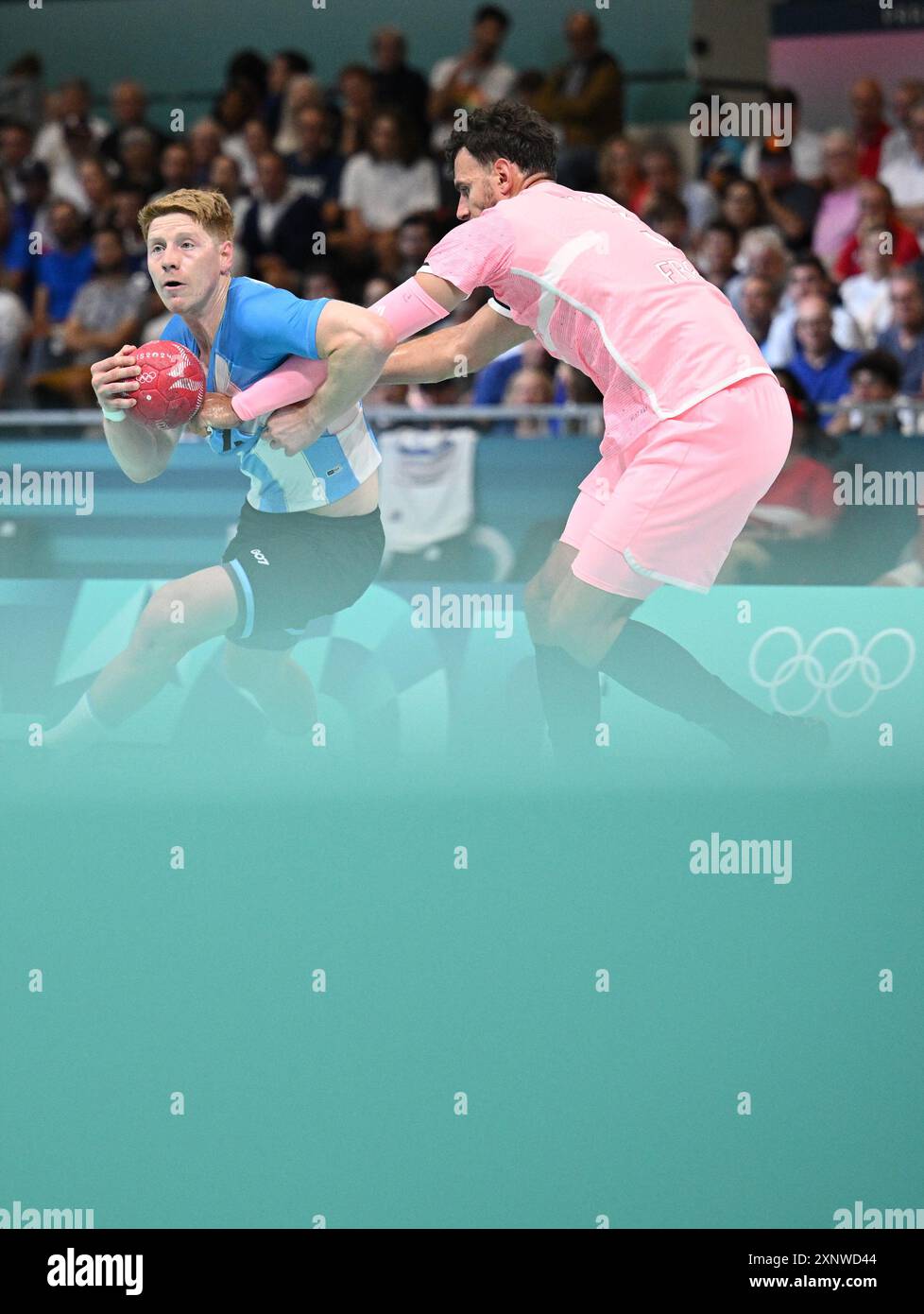 Paris, France. 2nd Aug, 2024. Nicolas Bono (L) of Argentina competes ...