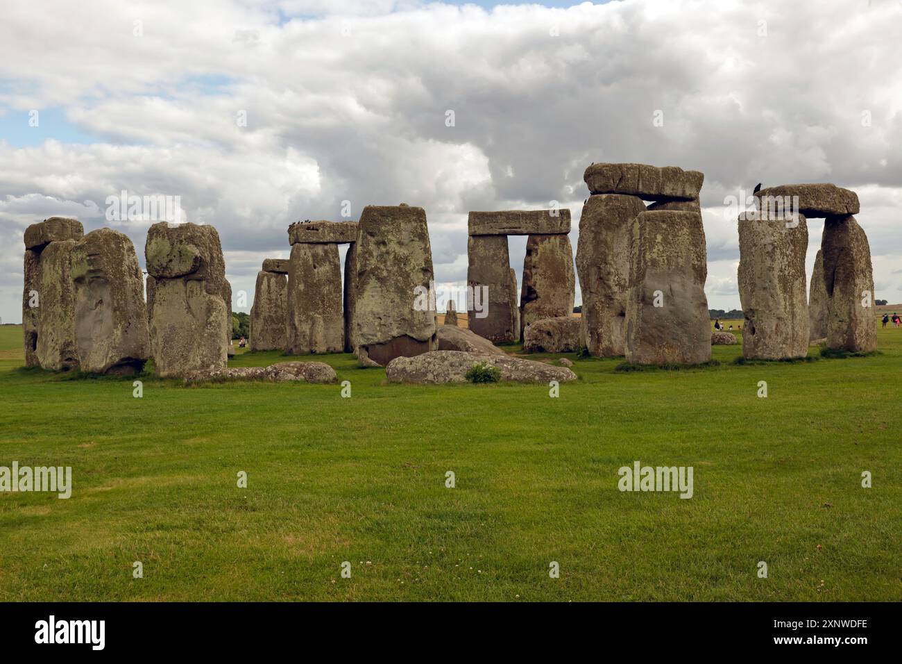 Prehistoric megalithic structure hi-res stock photography and images ...