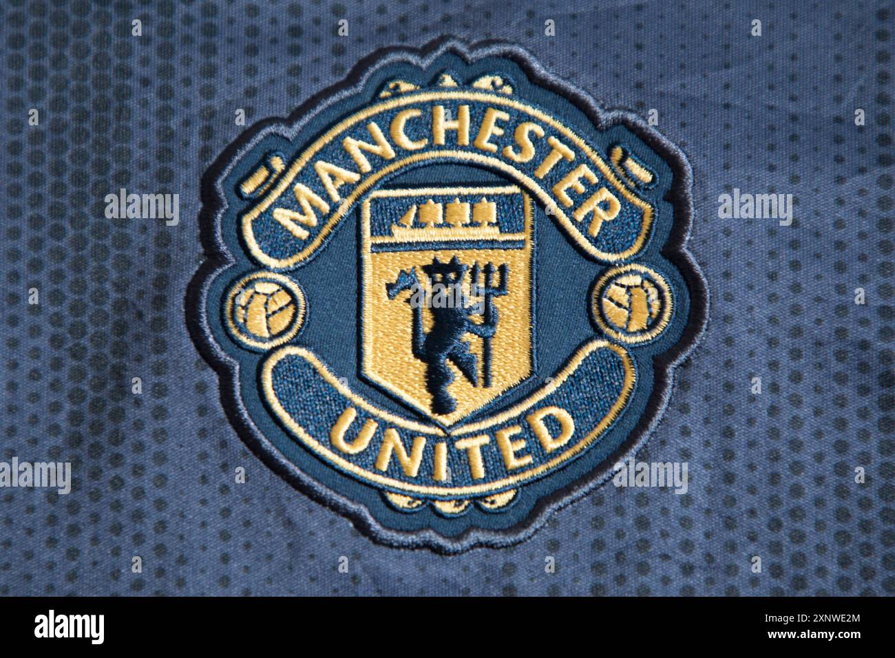 Manchester United Blue Logo 100+] Manchester United Iphone Wallpapers