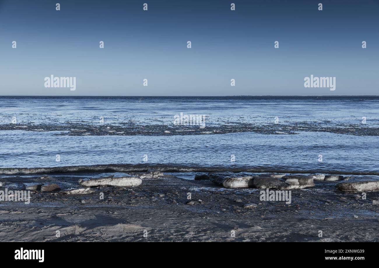 Baltic Sea coast on a winter day, Gulf of Finland landscape photo ...
