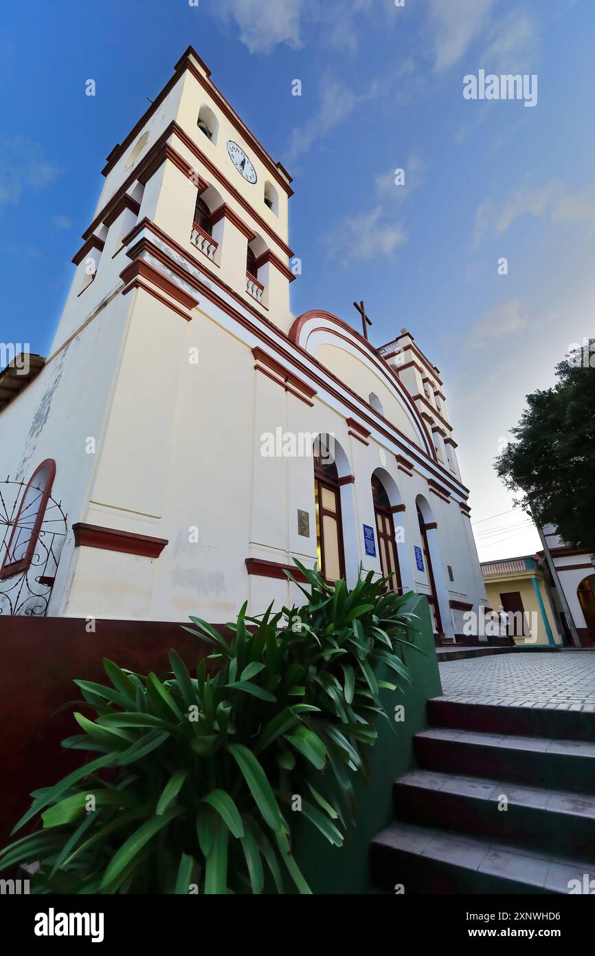 561 Neoclassical portico-facade of the Nuestra Senora de la Ascension ...