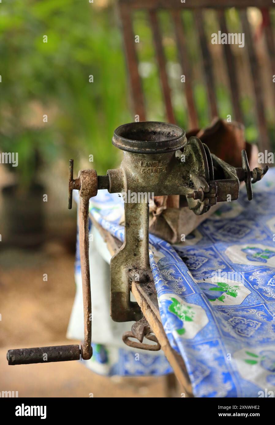 567 Old table-mounted grinder, 1950s vintage model still working in a ...