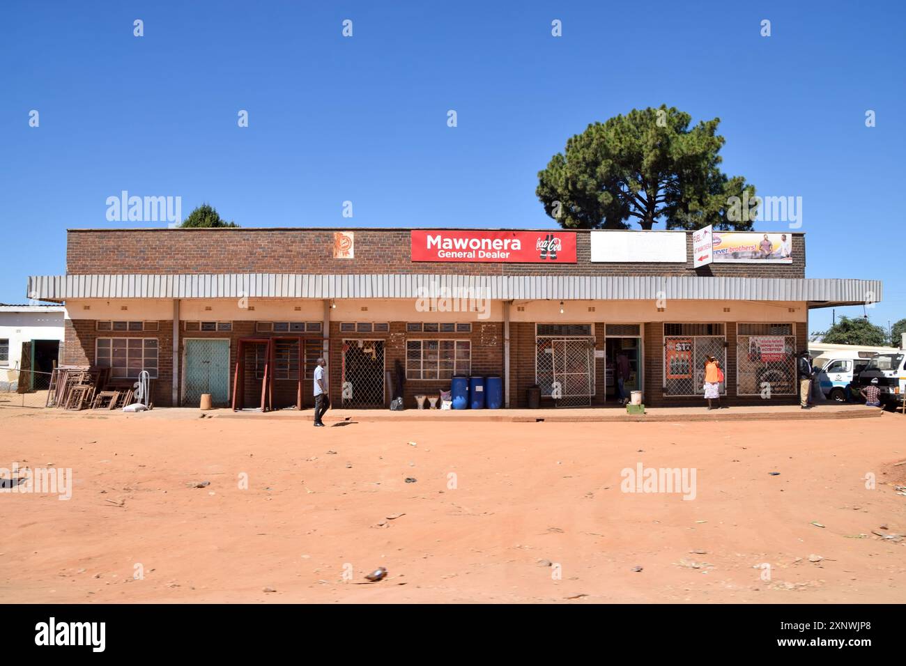 Zimbabwe, 27th April 2024. A store in rural Zimbabwe. Credit: Vuk ...