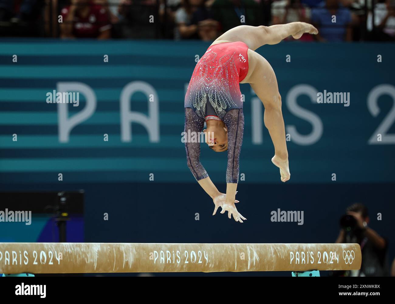 PARIS, FRANCE - AUGUST 01: Sunisa Lee of Team United States on Balance ...