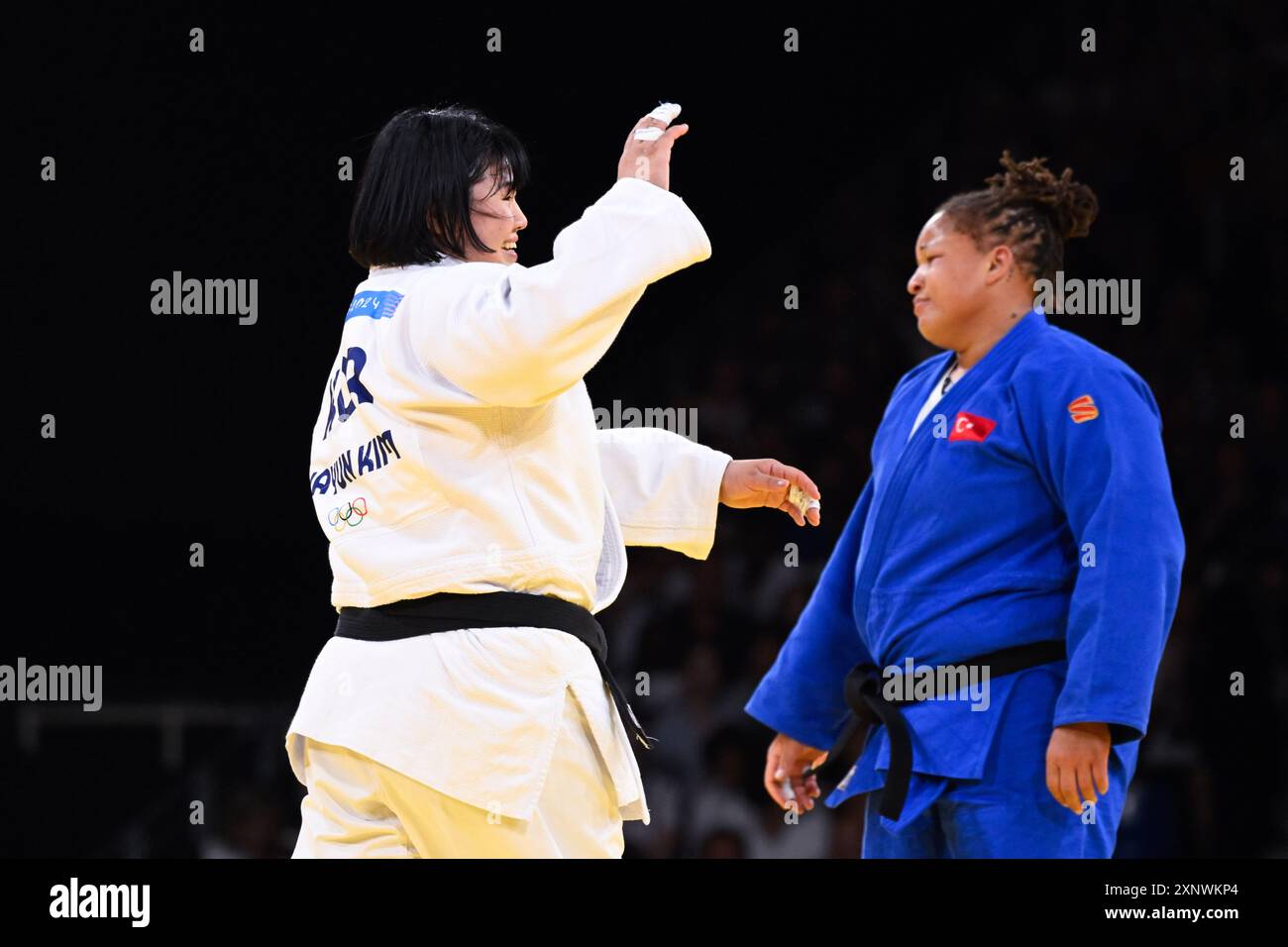 Paris, France. 02nd Aug, 2024. Hayun Kim ( KOR ) celebrates her victory ...