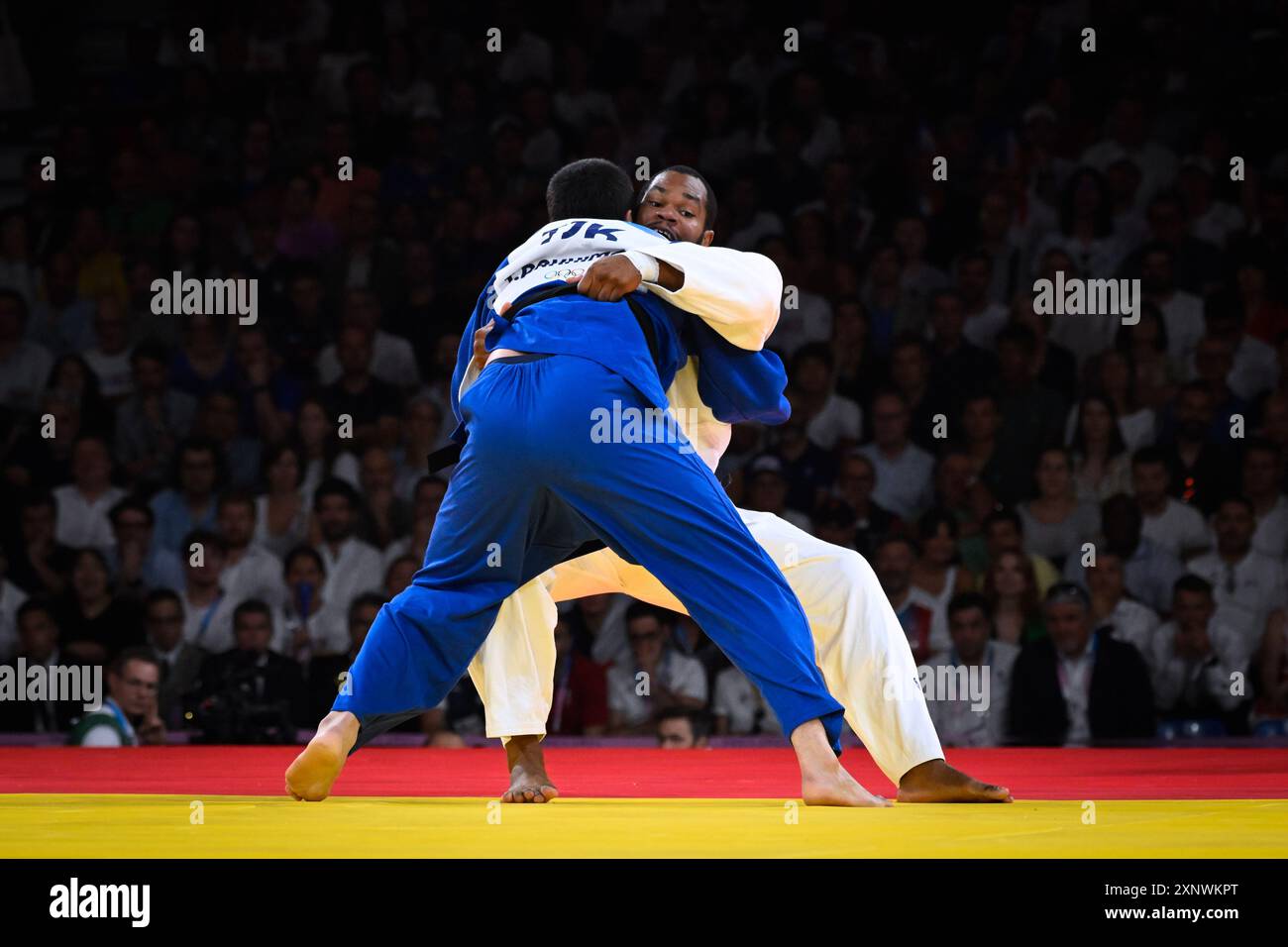 Paris, France. 02nd Aug, 2024. Andy Granda ( CUB ) vs Temur Ralhimov ...