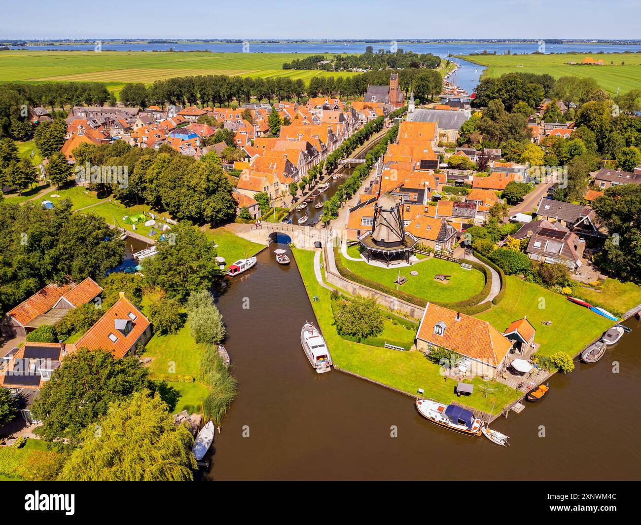 Aerial view motorboat on canal hi-res stock photography and images - Alamy
