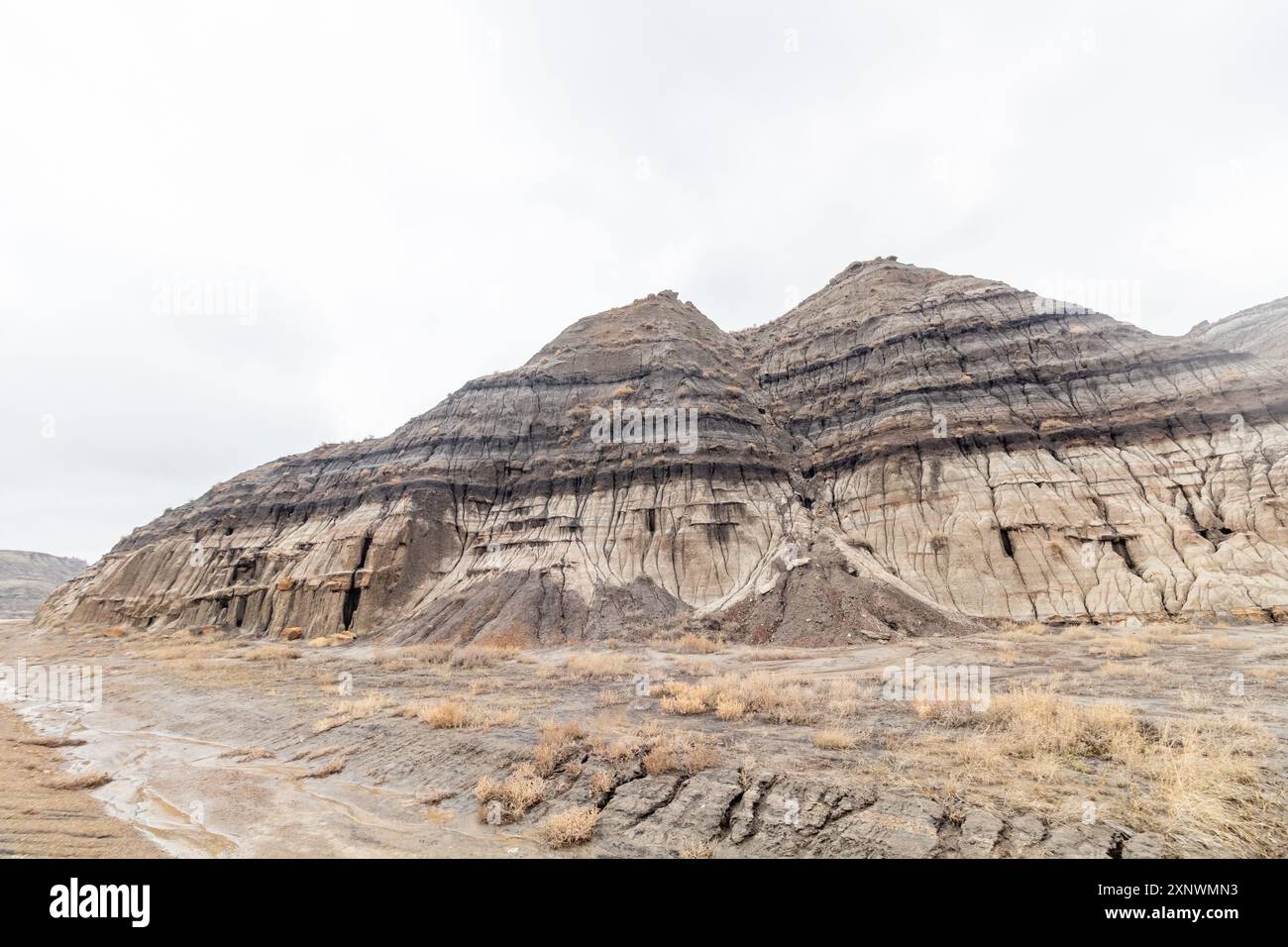 Arid badlands landscape eroded hi-res stock photography and images - Alamy