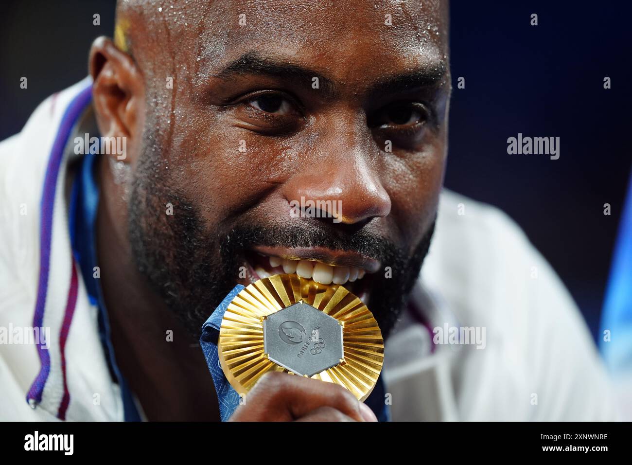 France's Teddy Riner with his gold medal following the Men's +100 kg ...