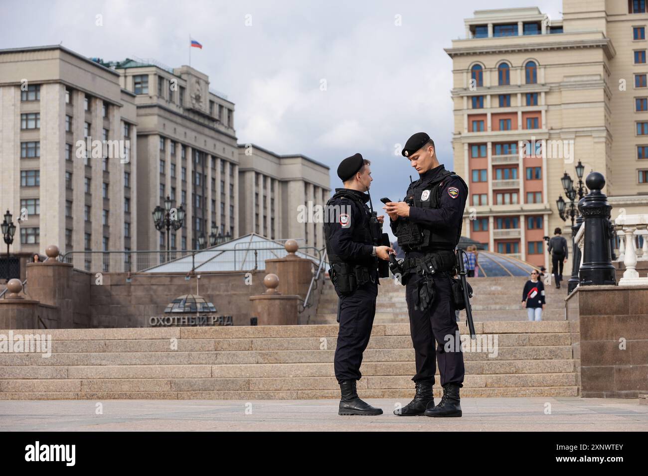 Russian soldiers patrol street hi-res stock photography and images - Alamy