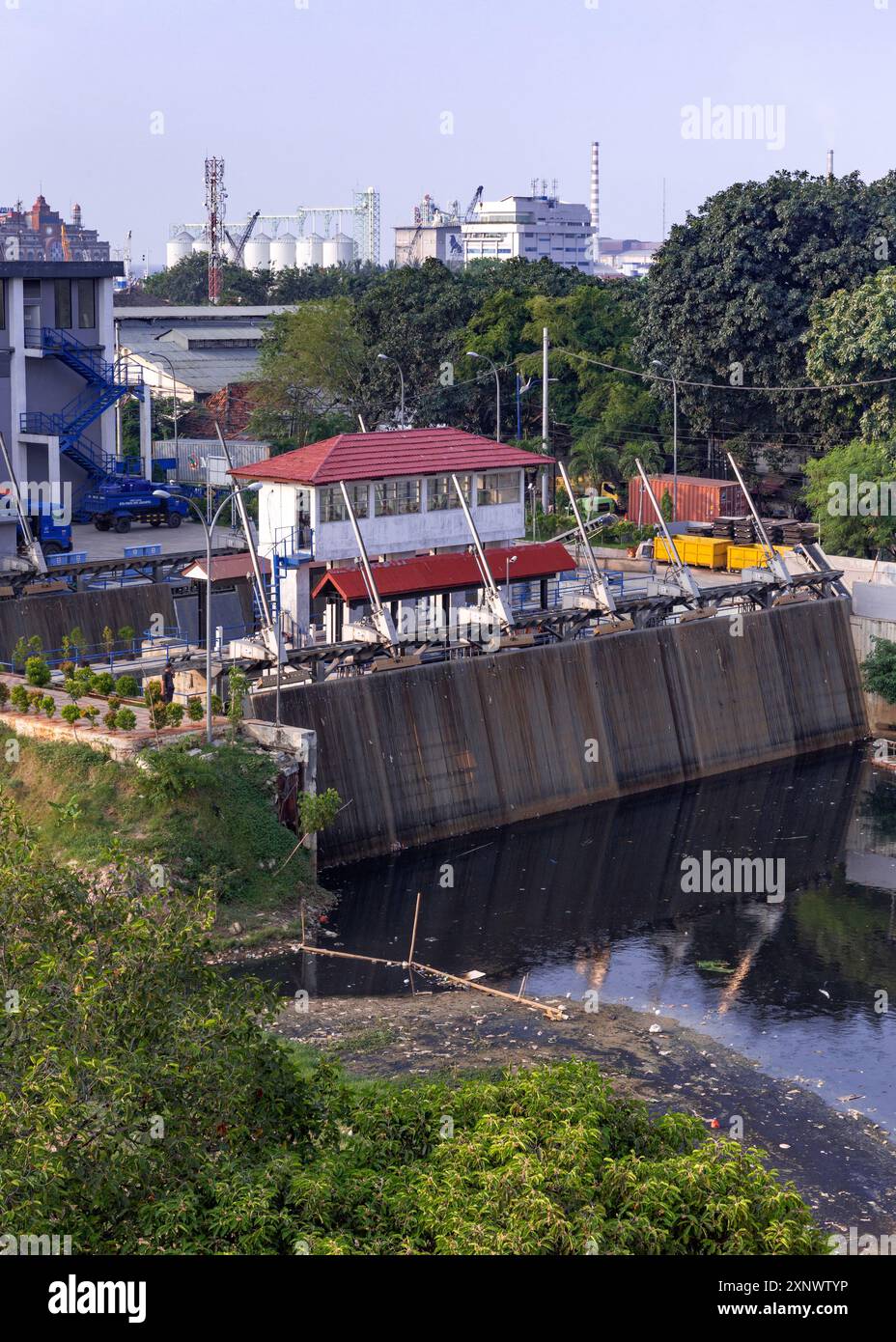 4 July 2017, Jakarta, Indonesia: A water dam is seen at Museum Bahari ...