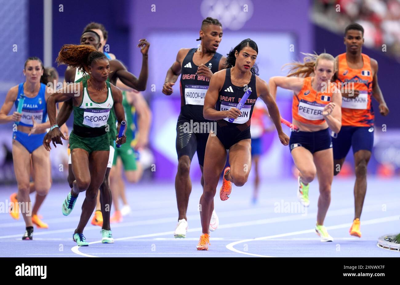 Great Britain's Nicole Yeargin during the 4 x 400m Relay Mixed heats at ...
