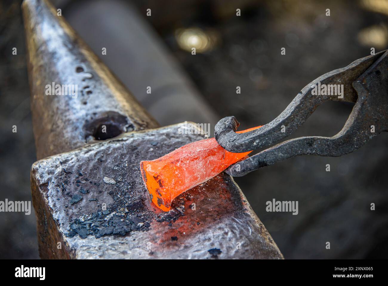 Blacksmith forging knives, Keren, Eritrea, Africa Stock Photo - Alamy