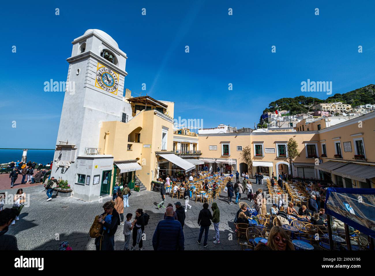 Capri naples hi-res stock photography and images - Alamy