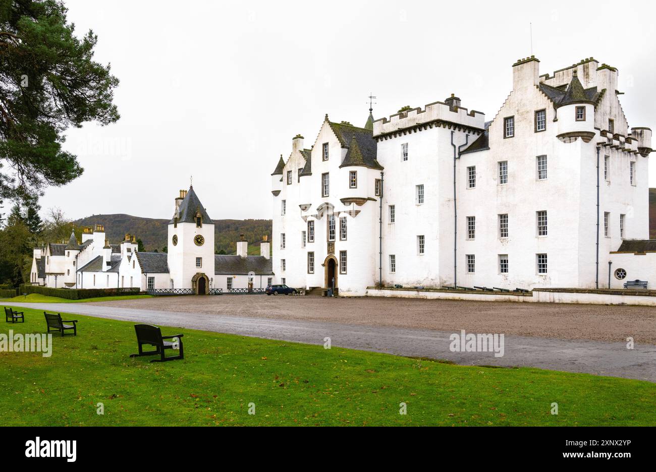 Blair Castle, home to Europe's last remaining private army, the Atholl ...