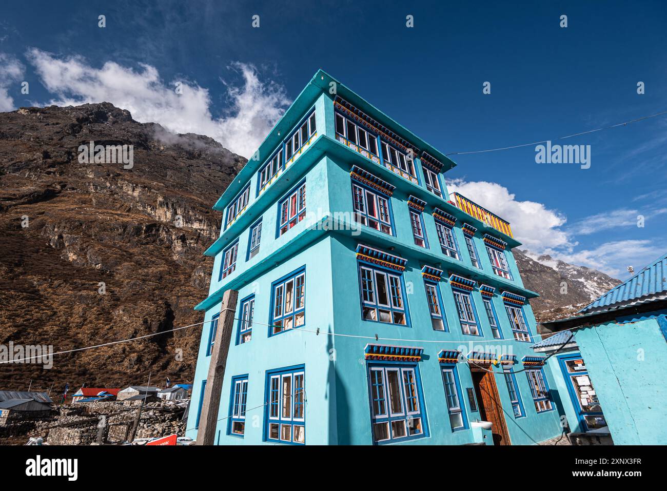 Nepal mountain village hi-res stock photography and images - Alamy