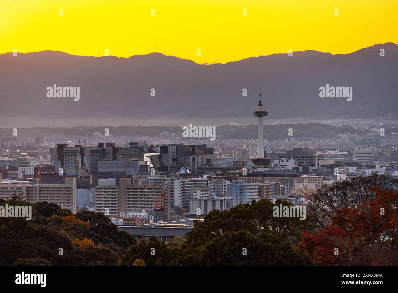 Kyoto sunset hi-res stock photography and images - Alamy