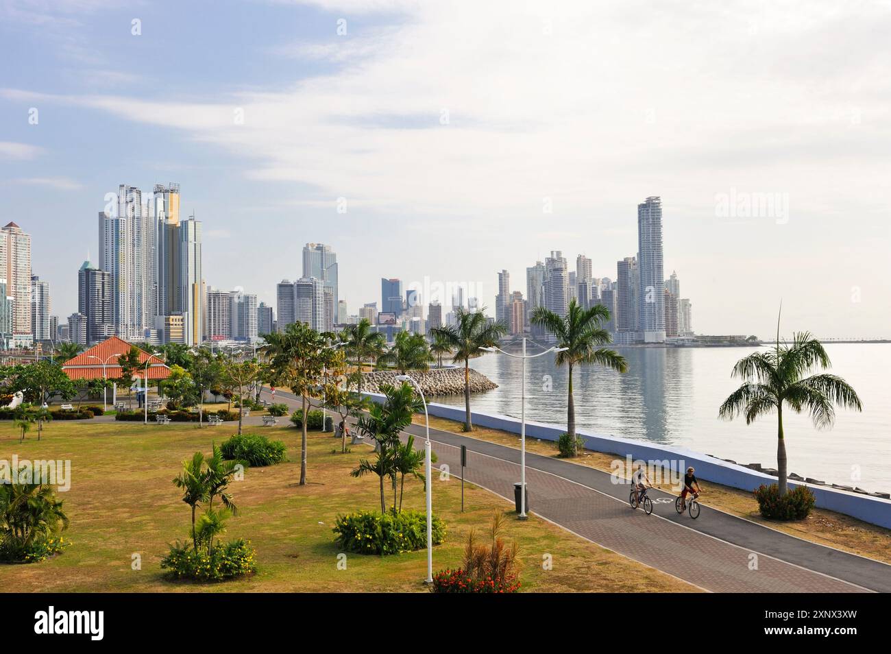 The Cinta Costera (Malecon), a new road and promenade built on ...
