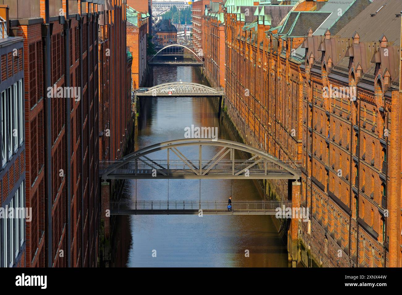 Aerial view of the Brookfleet canal in the Speicherstadt (City of ...