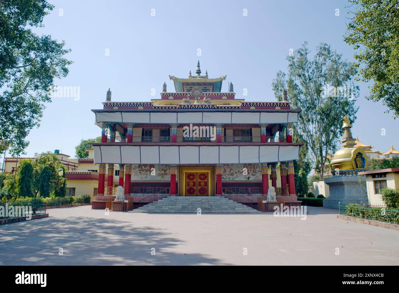 The Tibetan Karma Tharjay Buddhist Monastery, Bodh Gaya, Bihar, India ...