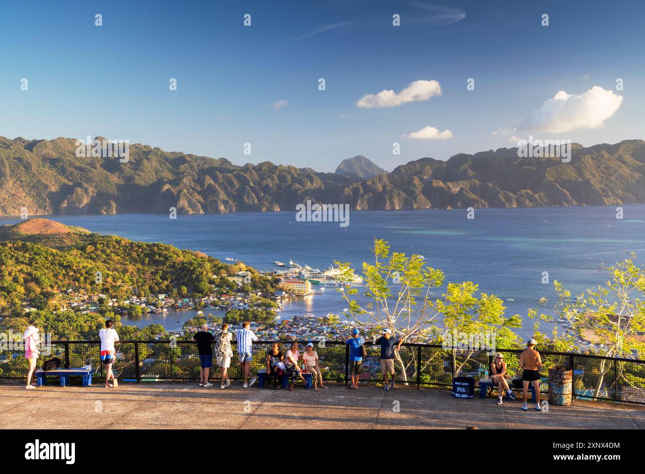 People on Mount Tapyas, Coron Town, Palawan, Philippines, Southeast ...
