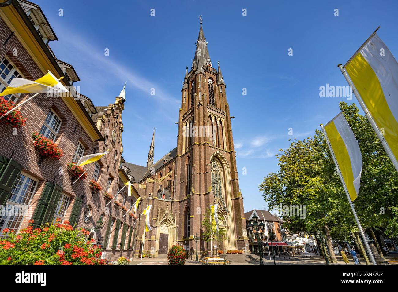 Die Wallfahrtskirche Marienbasilika in Kevelaer, Niederrhein, Nordrhein ...