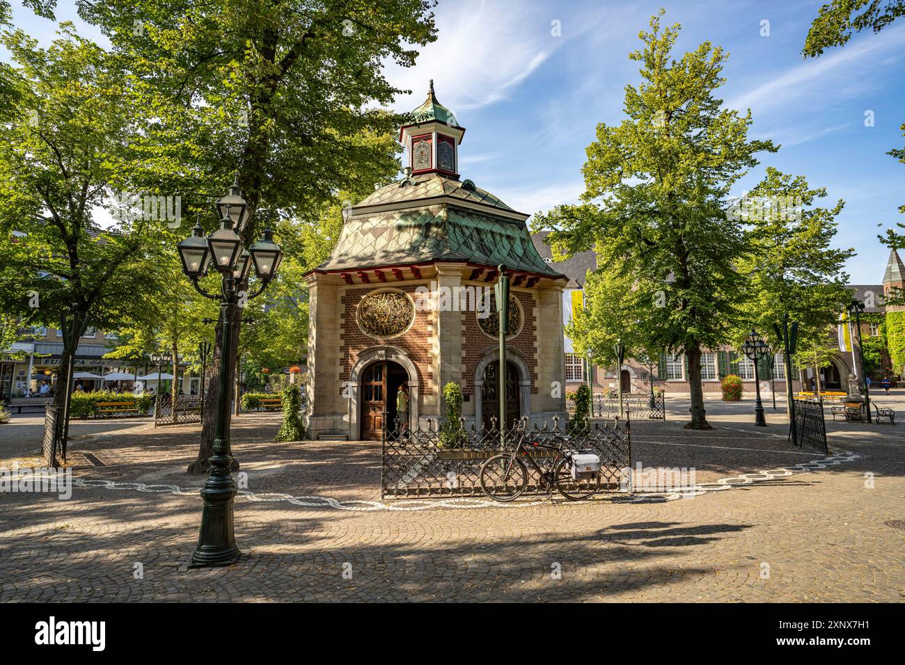 Die Wallfahrtskirche Gnadenkapelle in Kevelaer, Niederrhein, Nordrhein ...