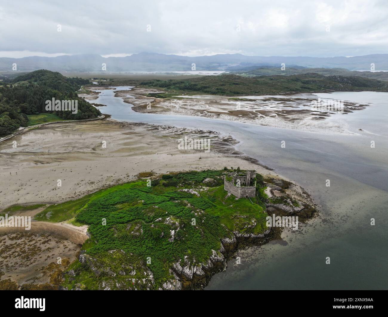 Loch moidart aerial hi-res stock photography and images - Alamy