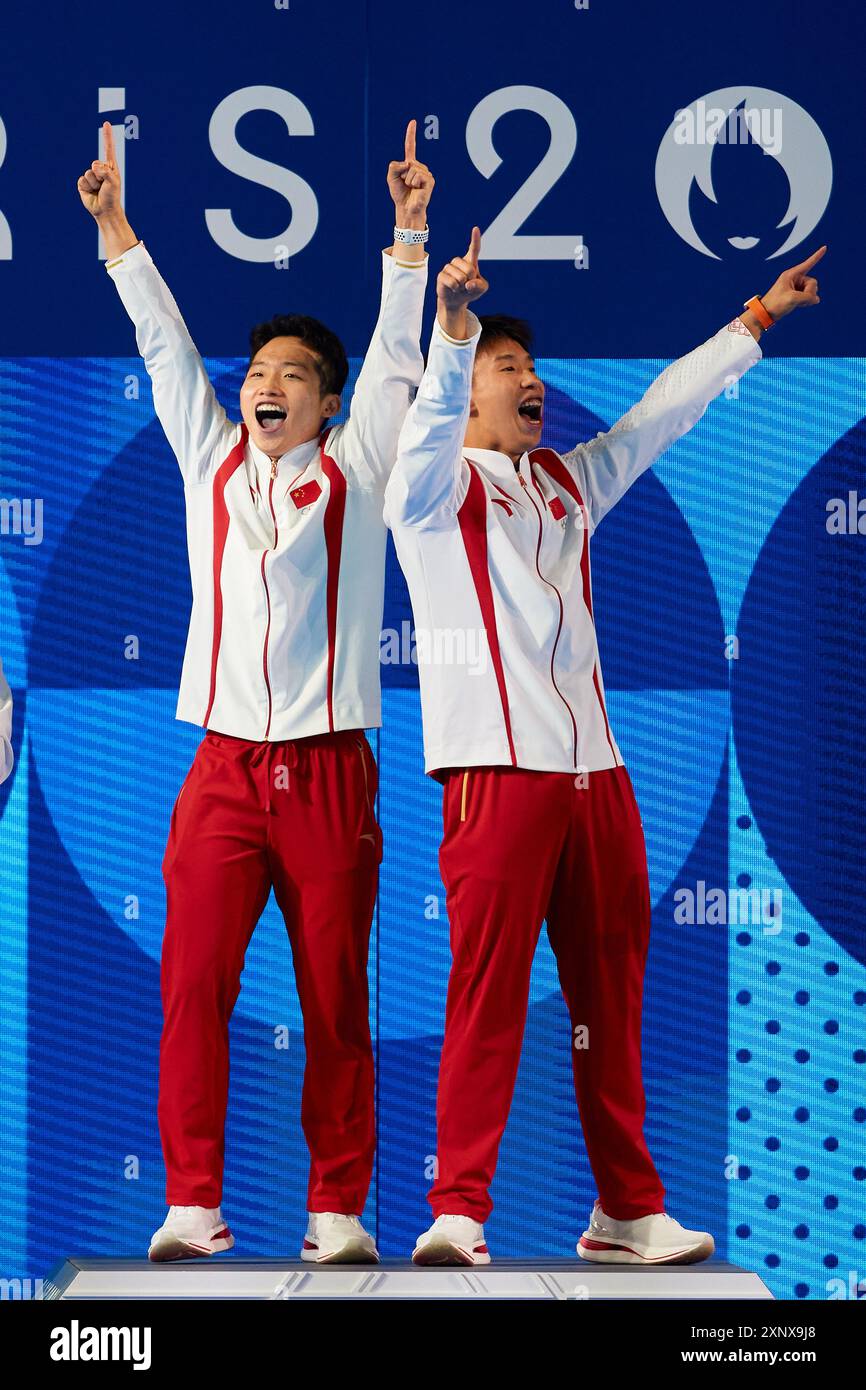 Gold Medalists Long Daoyi and Wang Zongyuan of Team People's Republic ...