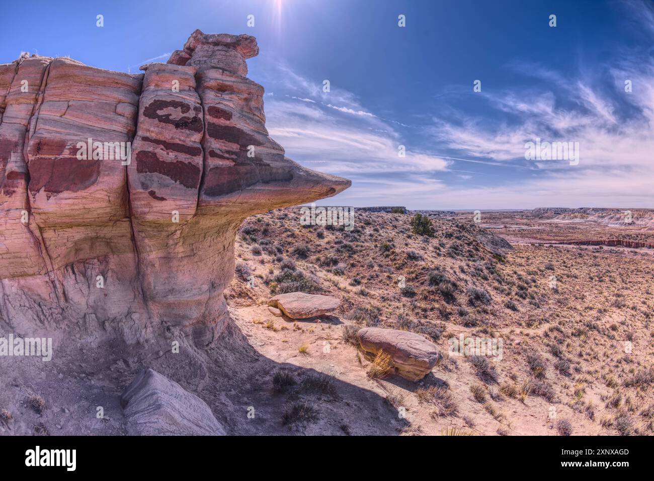 A cliff overhang shaped like the head of a Duck west of Hamilili Point ...