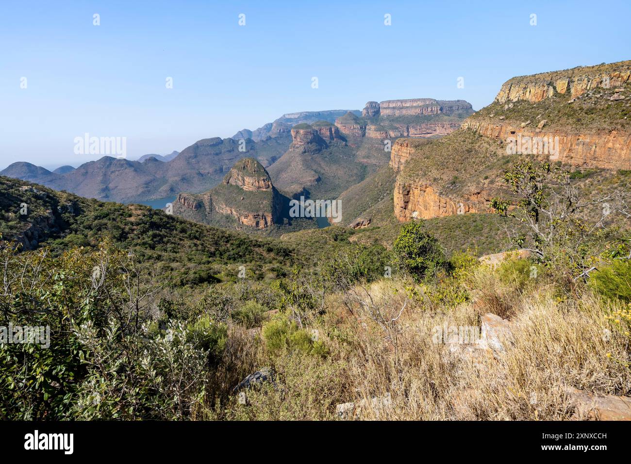 River bend at the Blyde River Canyon with Three Rondawels peak, view of ...