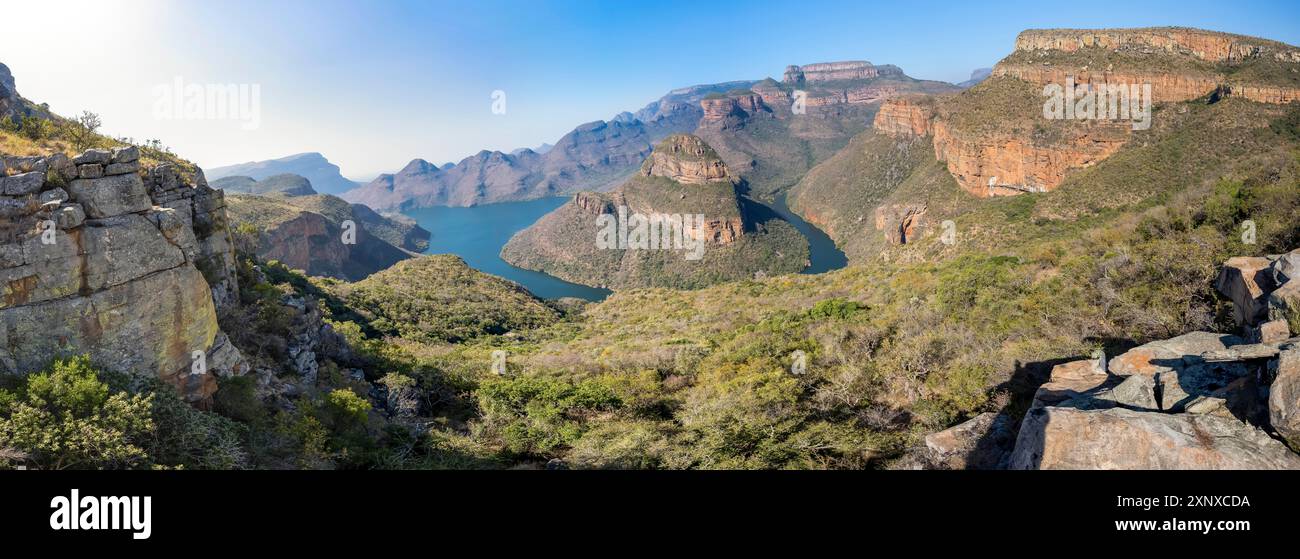 Panorama, Blyde River Canyon loop with Three Rondawels peak, view of ...