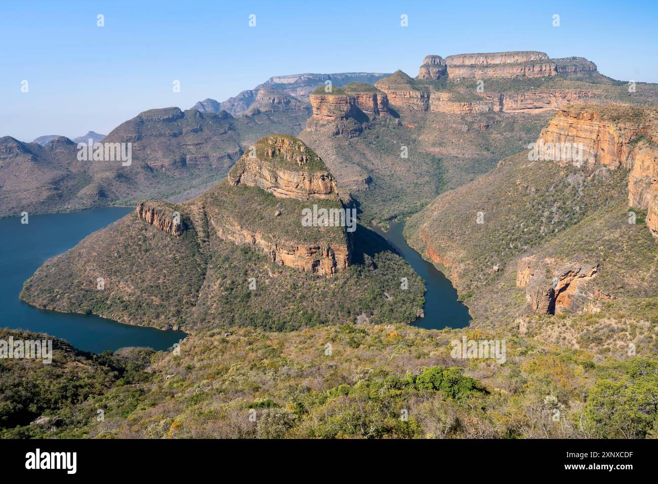 River bend at the Blyde River Canyon with Three Rondawels peak, view of ...