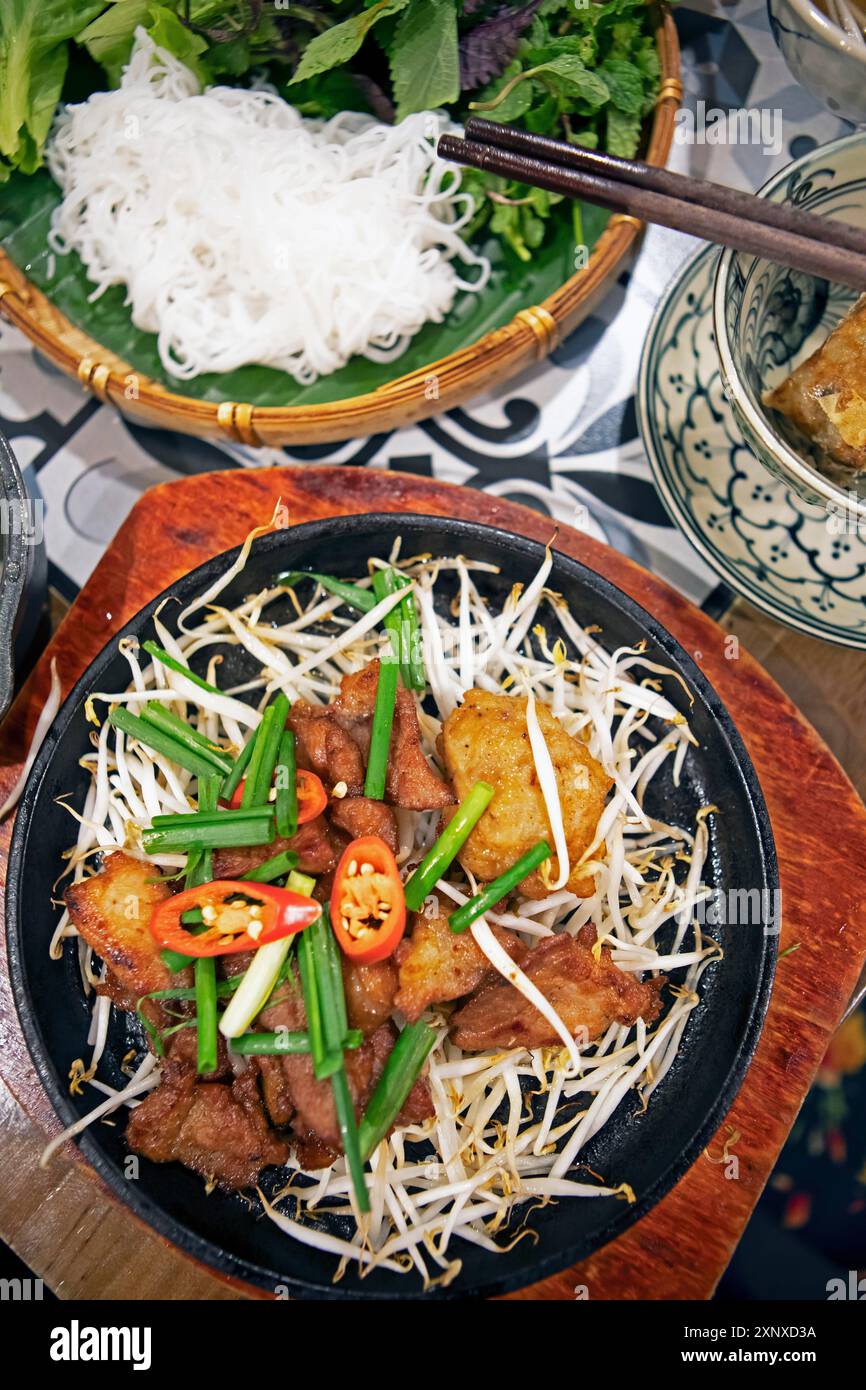 Bun cháº£, Vietnamese dish of grilled pork and rice noodles, served ...