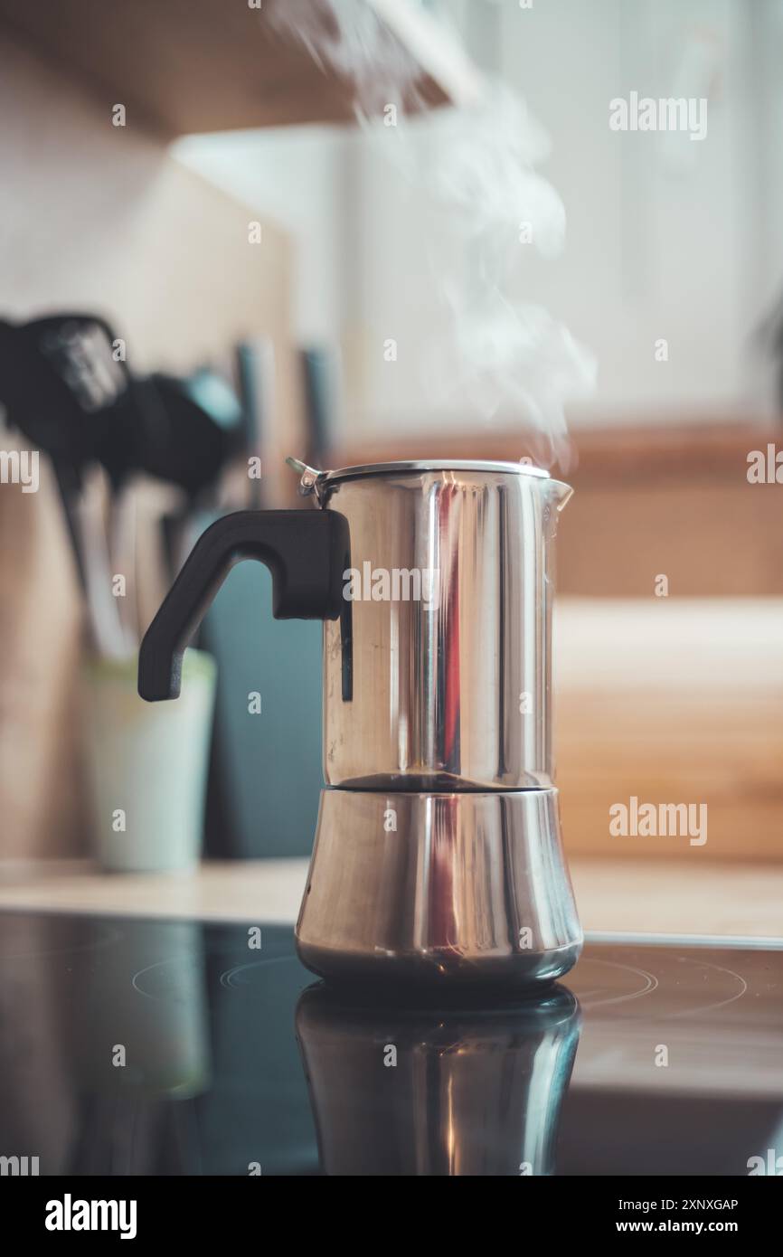 Vintage italian coffee machine hi-res stock photography and images - Alamy