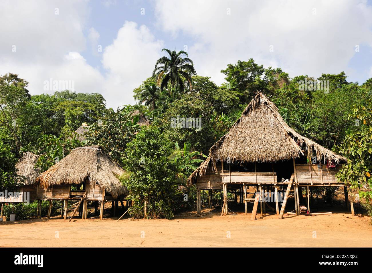 Embera native community panama hi-res stock photography and images - Alamy