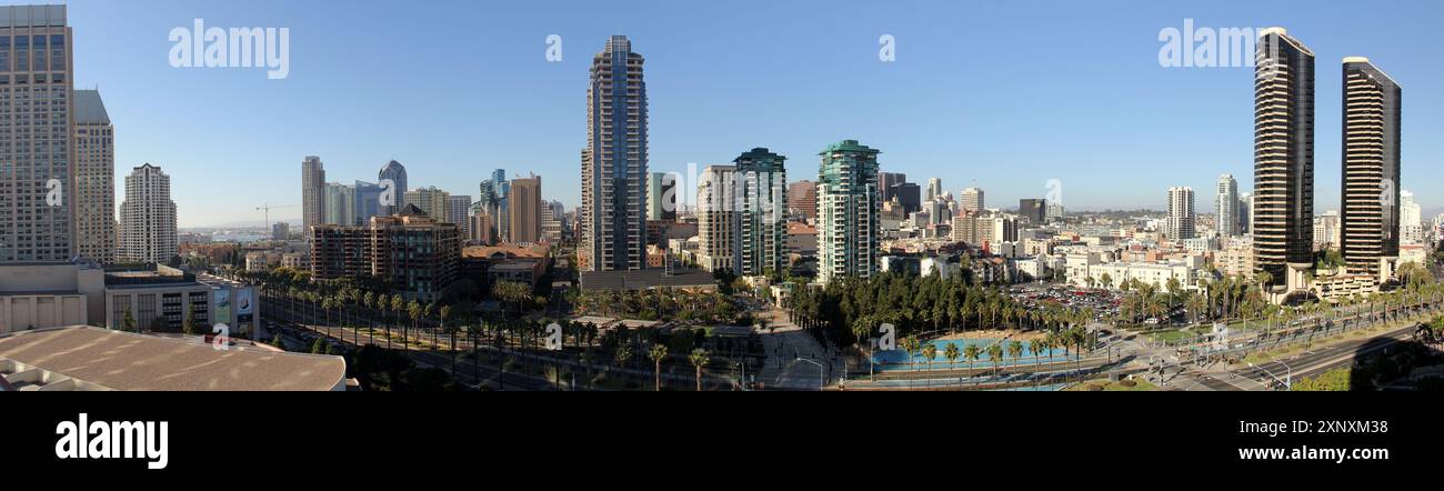 Panoramic view of downtown, Childrens Park in the forefront, San Diego ...