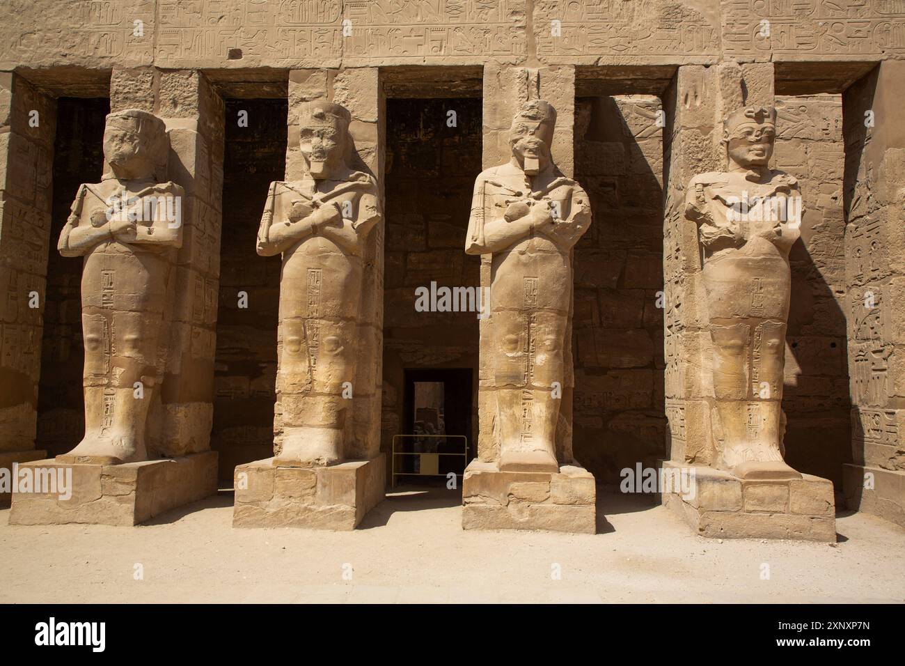 Aged walls egypt hi-res stock photography and images - Alamy