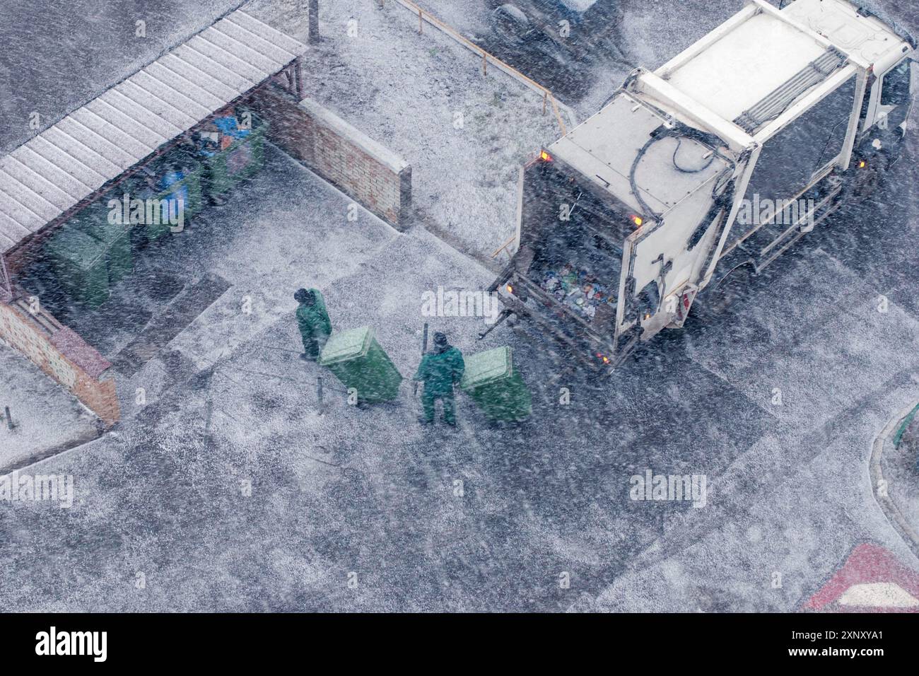 Garbage collection in snow hi-res stock photography and images - Alamy