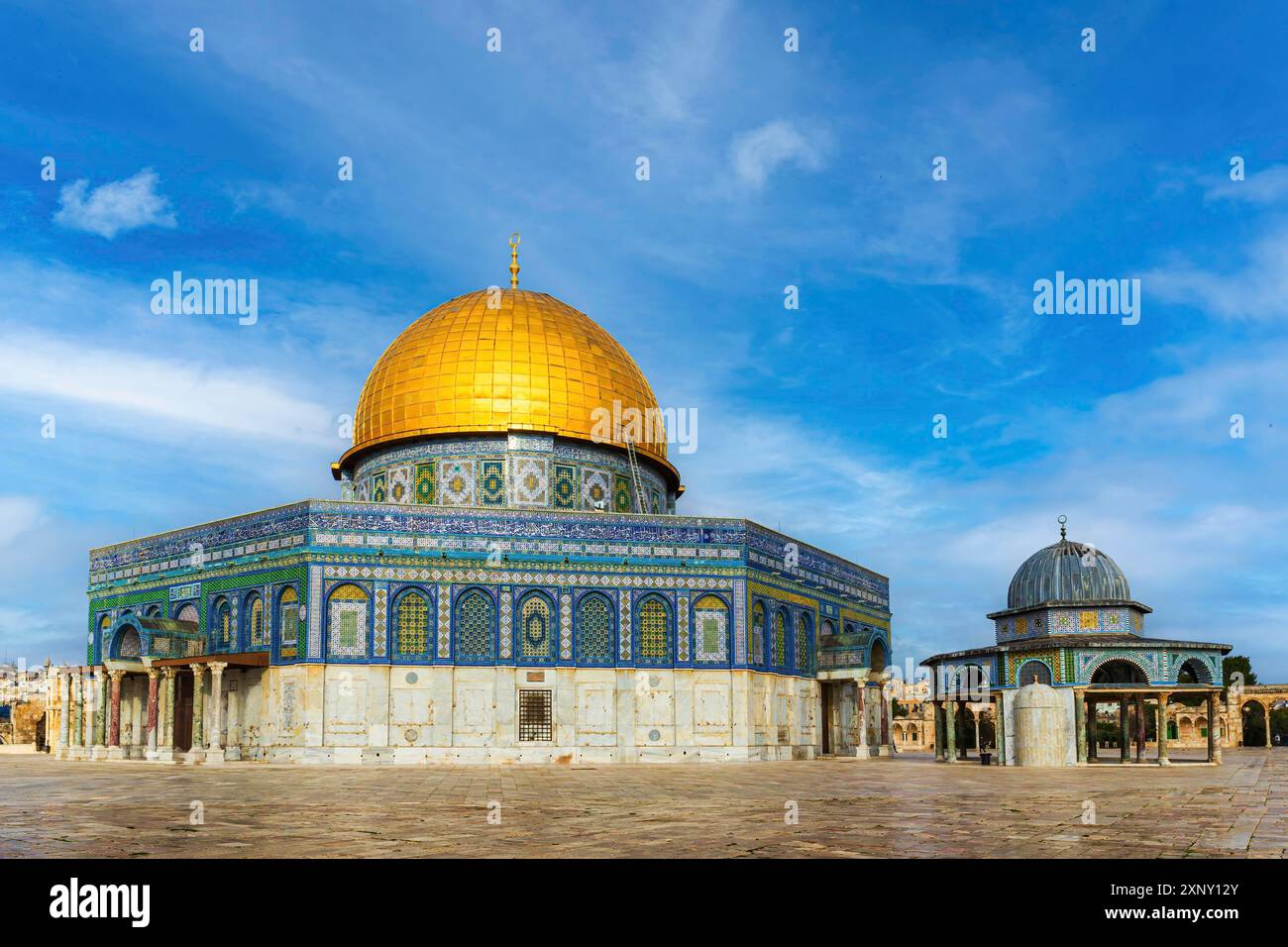 Arabic temple hi-res stock photography and images - Alamy